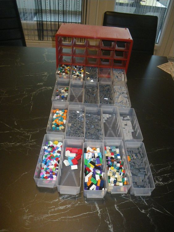Lego-Kleinteile mit Sortierbox (Gebraucht) in Belp für CHF 45 – mit Lieferung auf Ricardo kaufen