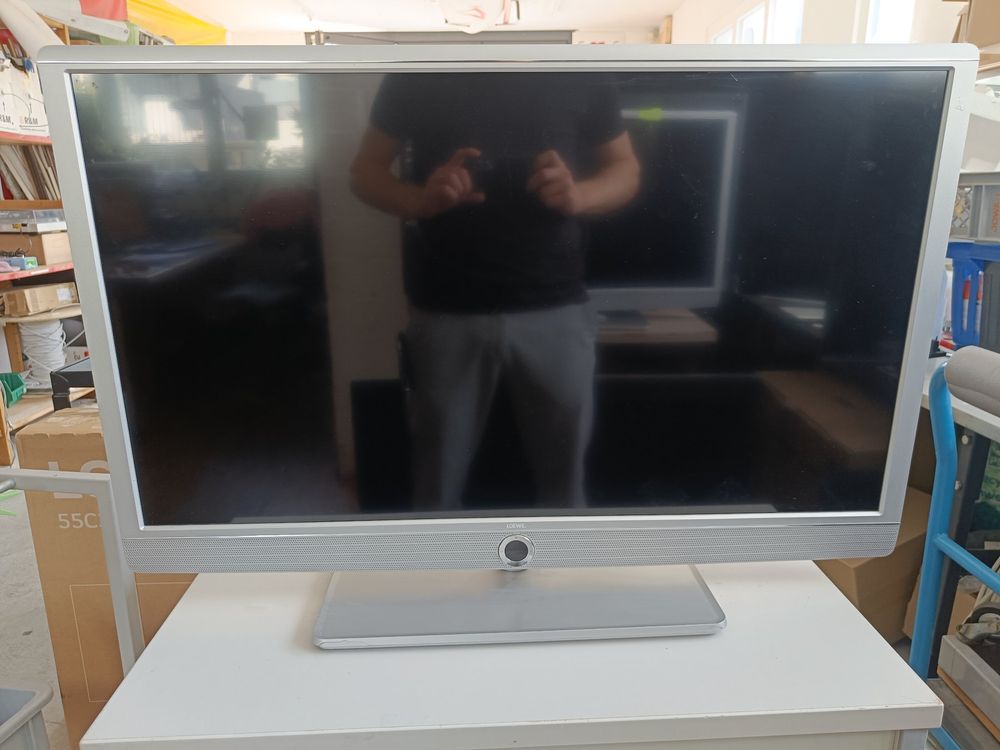 Loewe Art 40 Full HD TV (Gebraucht) in Sirnach für CHF 25 – nur ...