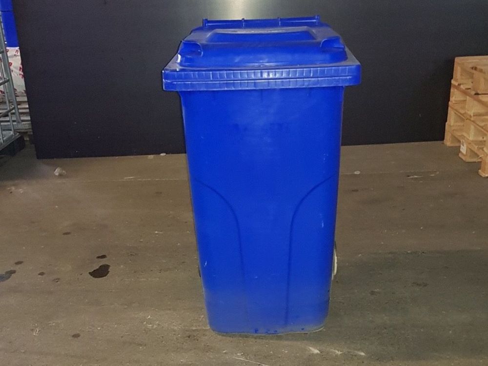 Container 240 Liter blau | Kaufen auf Ricardo