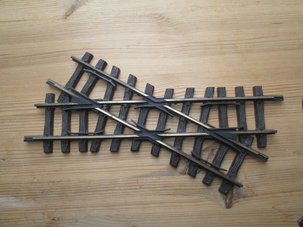 LGB Kreuzung (Gebraucht) in Heiligkreuz(Mels) für CHF 12 – mit Lieferung auf Ricardo kaufen