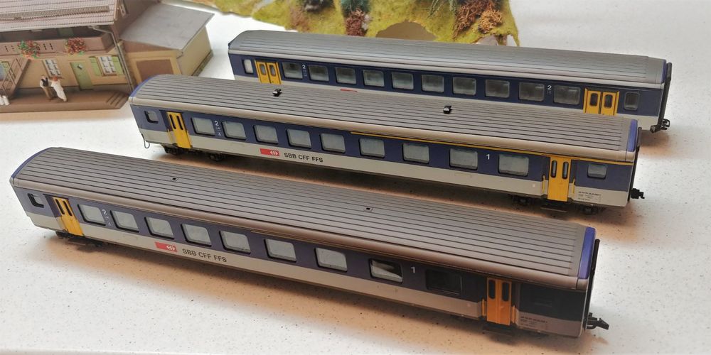 3 NPZ Personen-Wagen HO (Gebraucht) in Waltenschwil für CHF 57 – mit Lieferung auf Ricardo kaufen