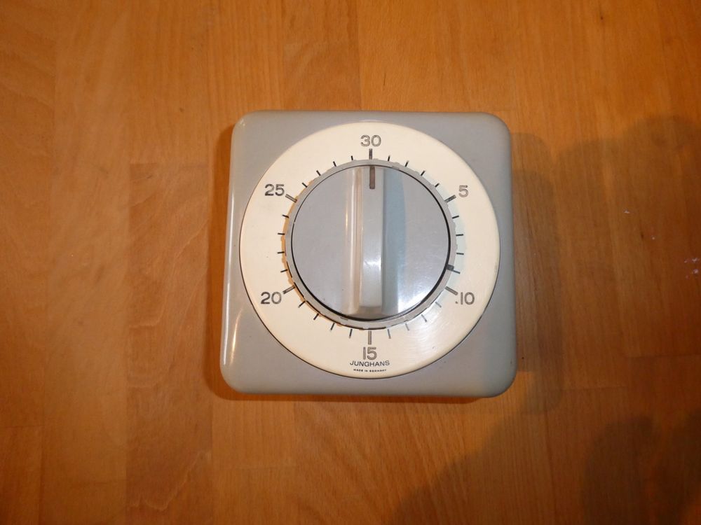 Junghans Timer Zeituhr (Gebraucht) in Ernetschwil für CHF 25 – mit ...