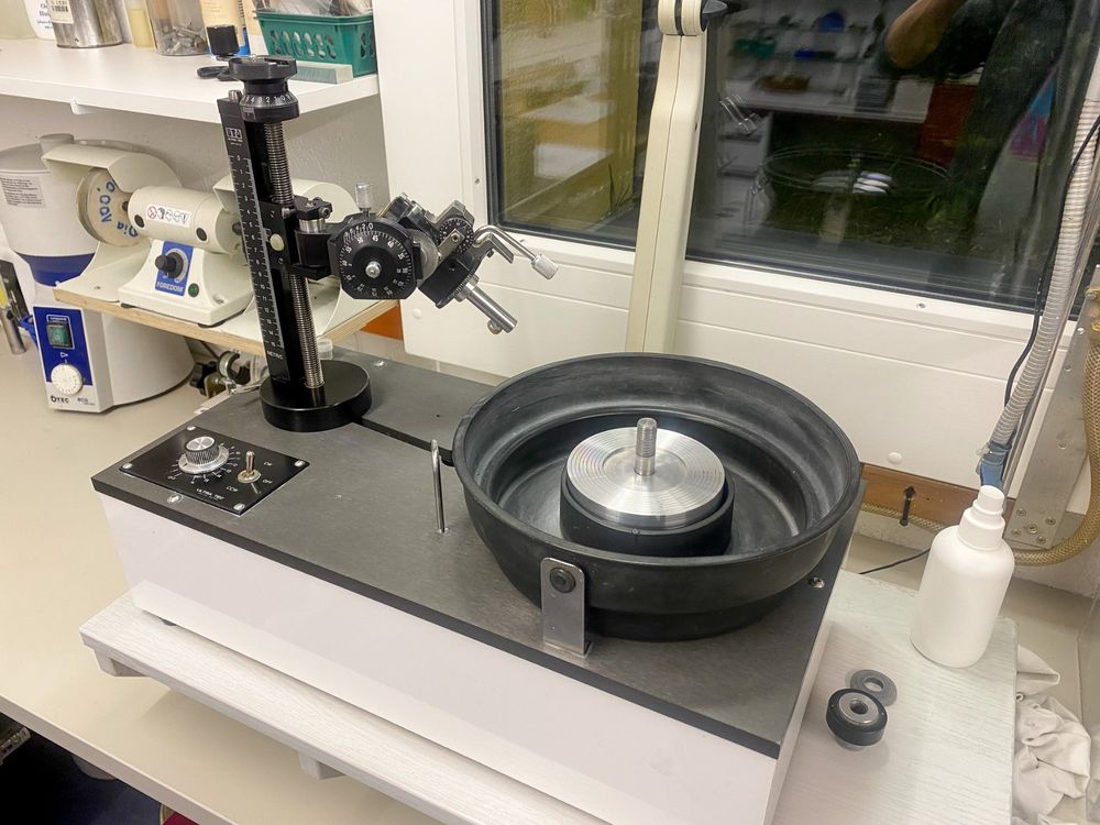 Facettiermaschine für Edelsteine Ultra Tec V2 (Gebraucht) in Boswil für ...