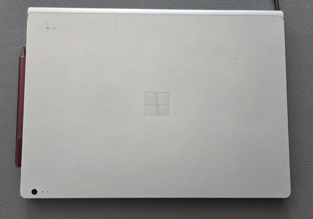 Surface Book 2 (Defekt) in Wettingen für CHF 20 – mit Lieferung auf ...