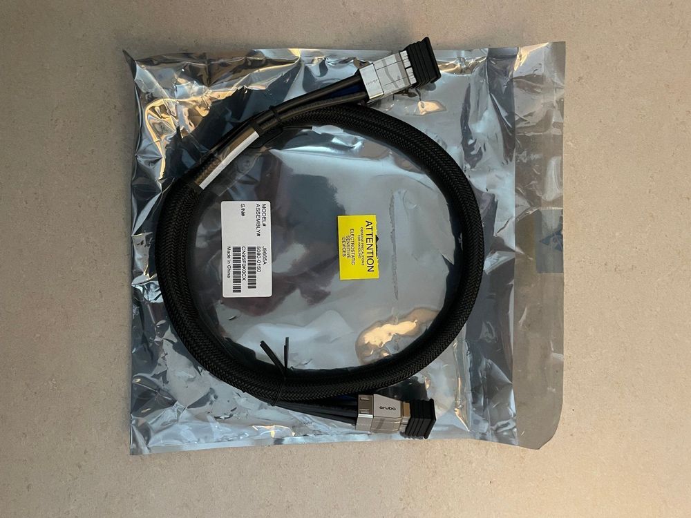 HPE Aruba Stacking Kabel 1m J9665A | Kaufen auf Ricardo
