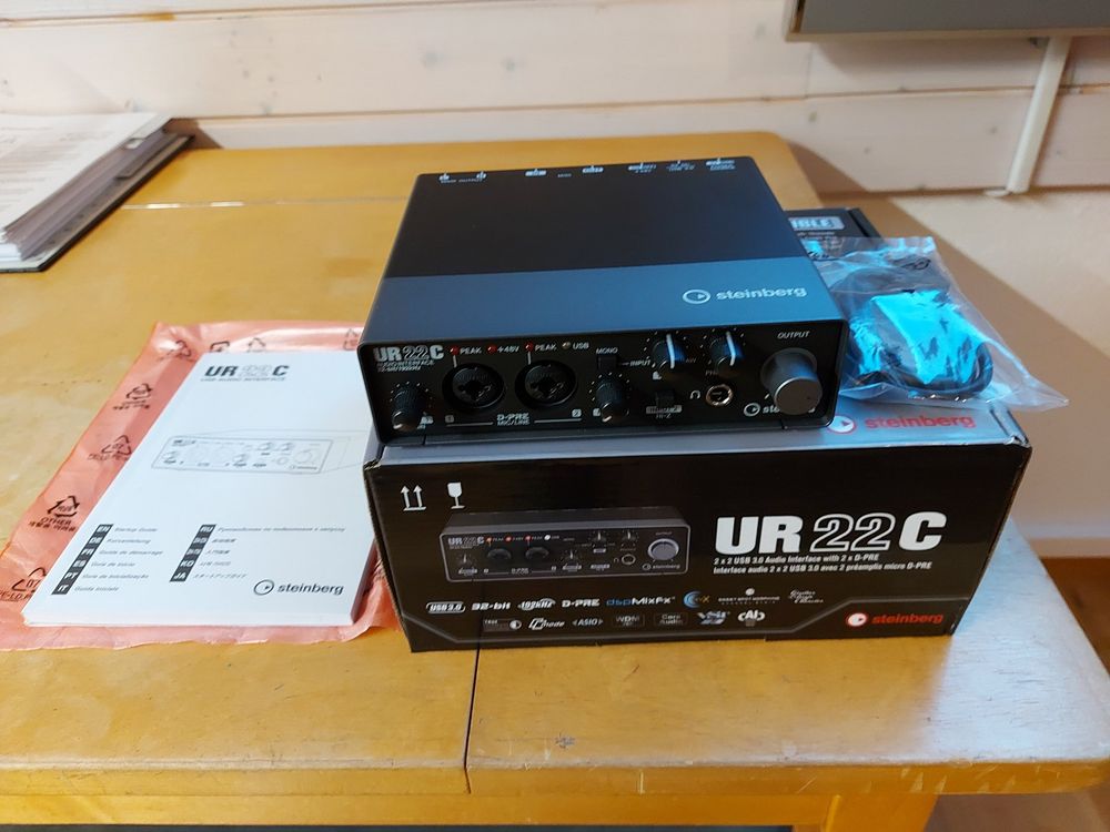 Steinberg UR22C Audio Interface neu (Neu und originalverpackt) in ...