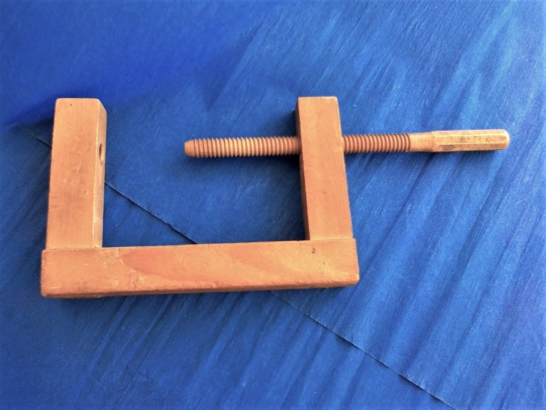 schöne antike Holz - Schraubzwinge im Originalzustand !!! (Gebraucht ...