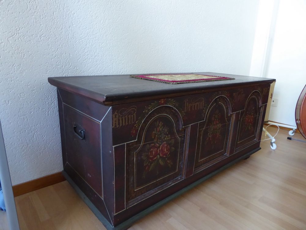 Truhe (Gebraucht) in Rubigen für CHF 40 – nur Abholung auf Ricardo kaufen