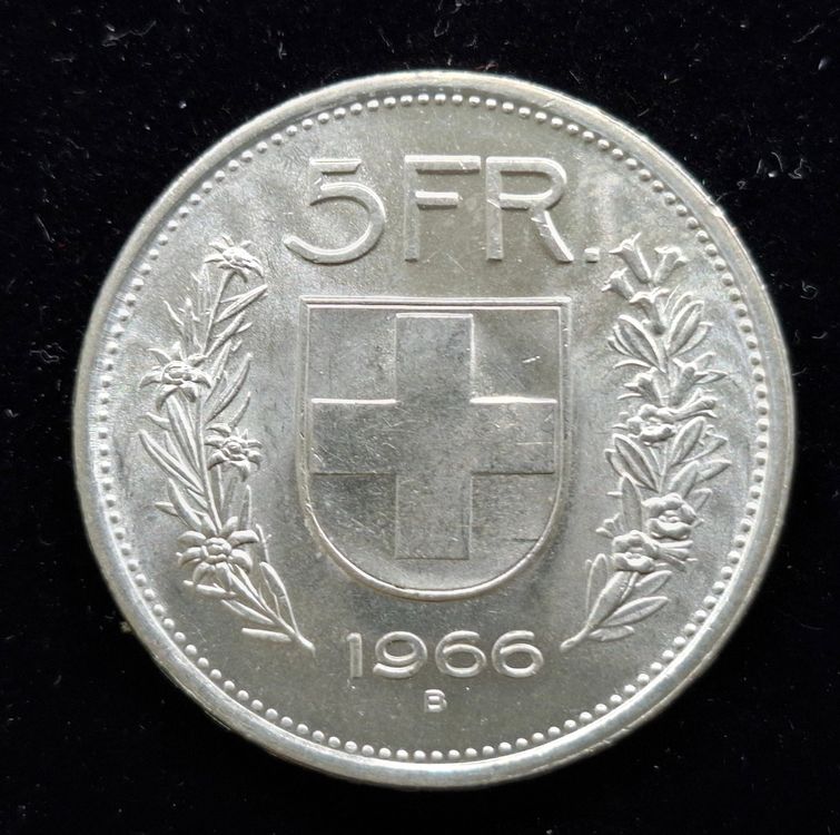 Lot Münzen 1966: 5Fr., 1Fr. & 50Rp. praktisch unz. (Gebraucht) in Bern 14 für CHF 25 – mit ...