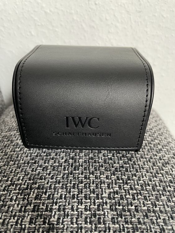 IWC travel box (Neu und originalverpackt) in Gland für CHF 40 – mit ...