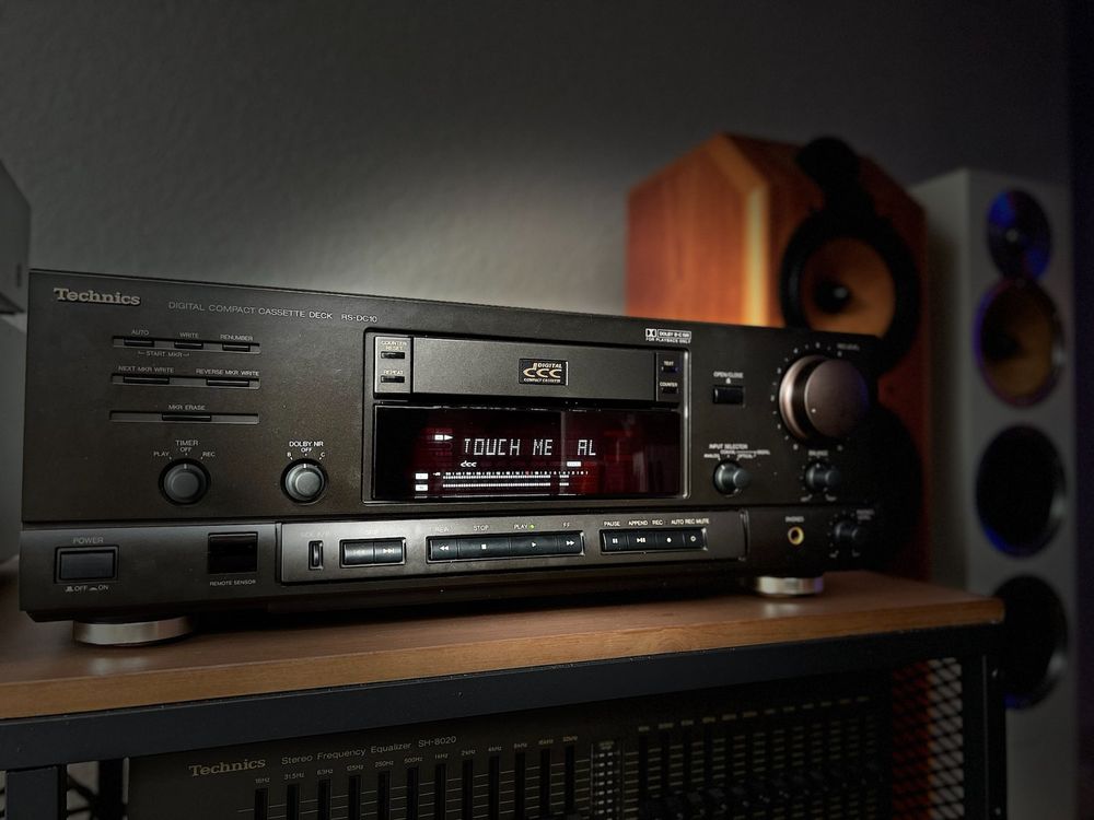 Technics RS-DC10 Digital Compact Cassette Deck Rarität (Gebraucht) in ...
