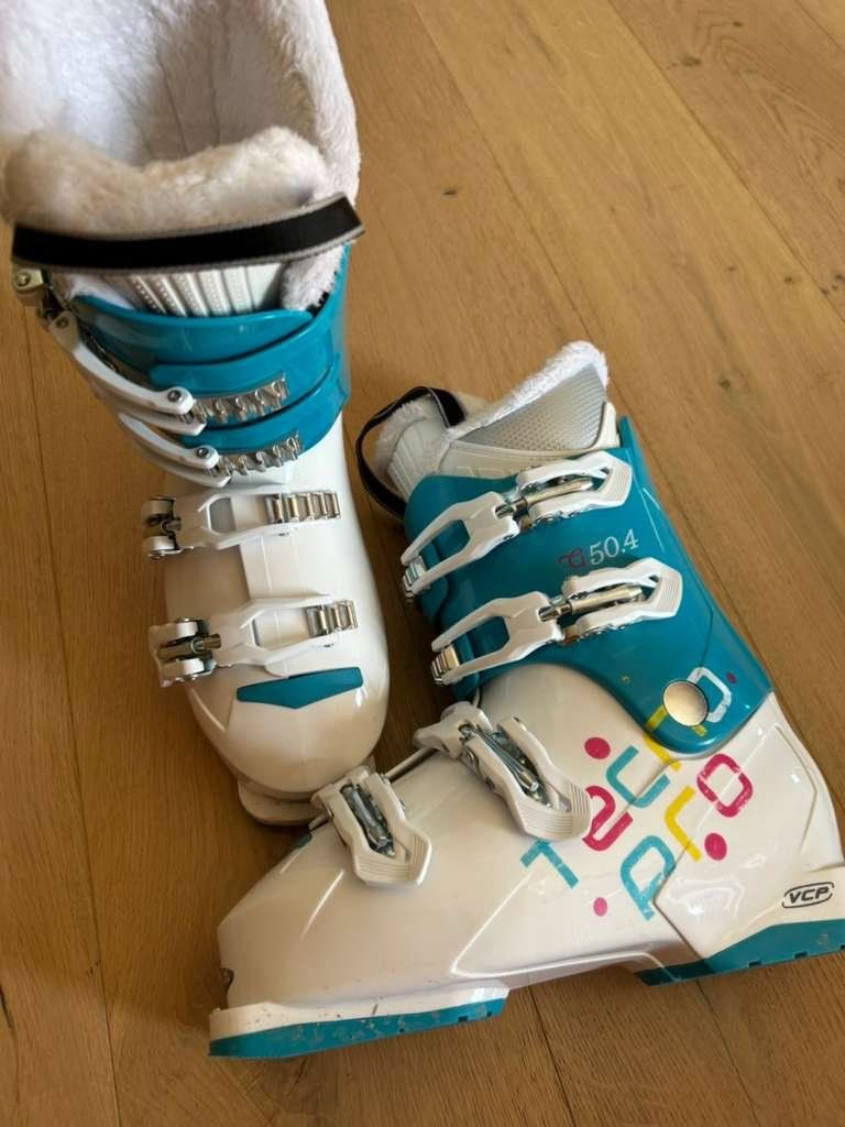 Tecnopro G50.4 Kinder‑/Junior‑Alpin‑Skischuh Gr. 250 (38/39) (Gebraucht) in Neerach für CHF 65 ...