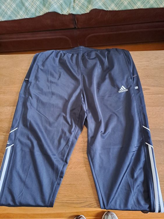 Joli bas de training Adidas Vintage | Kaufen auf Ricardo