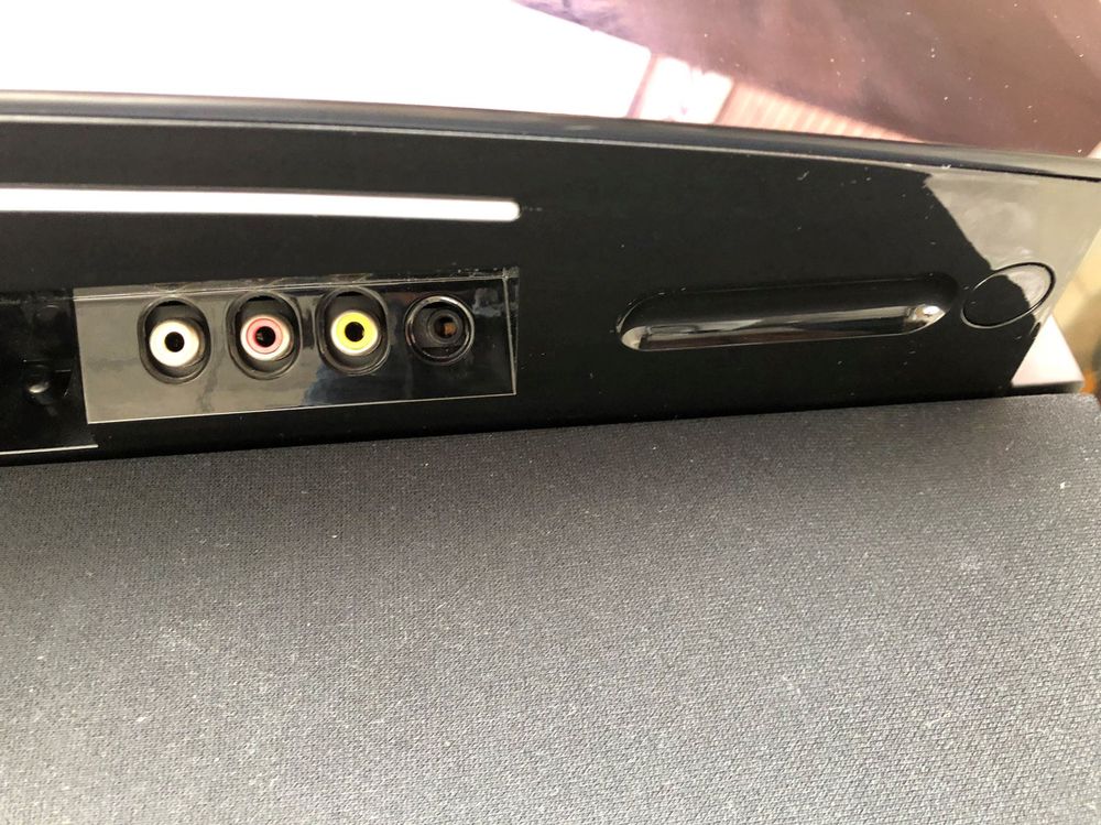 Bang & Olufsen BEOCENTER 1 DVD (Gebraucht) in Knutwil für CHF 35 – mit ...