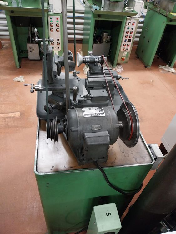 Machine à affûter les meules de roulage | Kaufen auf Ricardo