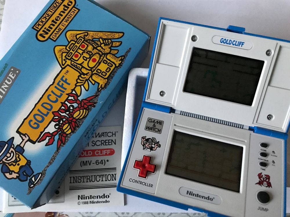 Pocketsize Nintendo Gold Cliff Nostalgie (Gebraucht) in für CHF 251 ...