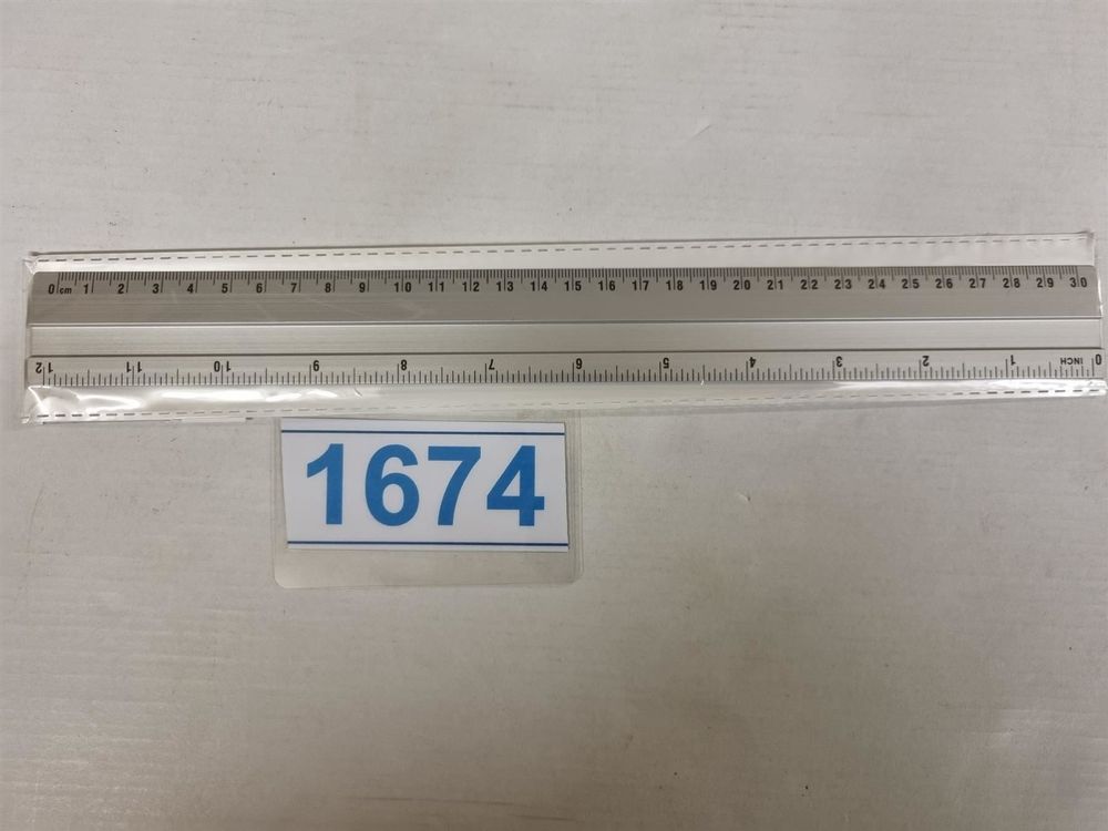 Lineal Messlineal 30cm | Kaufen auf Ricardo
