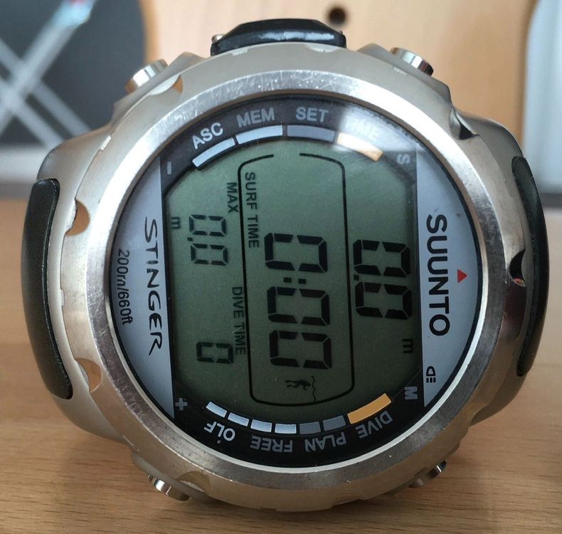 Suunto Stinger Tauchkomputer (Gebraucht) in Hünenberg See für CHF 161 – mit Lieferung auf ...