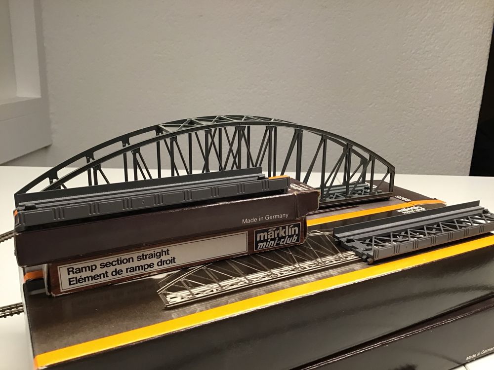 Märklin Mini-Club 4xBrücke 8975 +4x Rampen 8976 Spur Z (Neu (gemäss ...