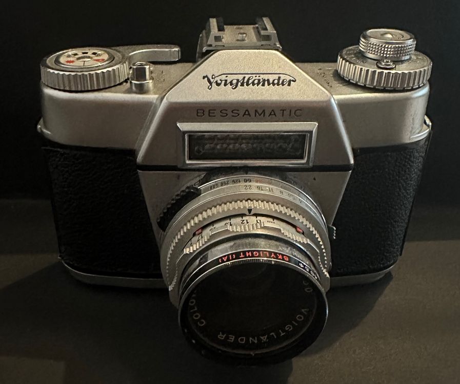 Vintage Voigtlander Bessamatic 1:2.8/50 Fotoapparat (Gebraucht) in Hochdorf für CHF 25 – mit ...