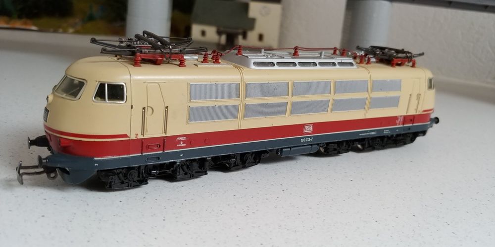 DB 103113-7 mit 5 Personenwagen HO (Gebraucht) in Waltenschwil für CHF ...