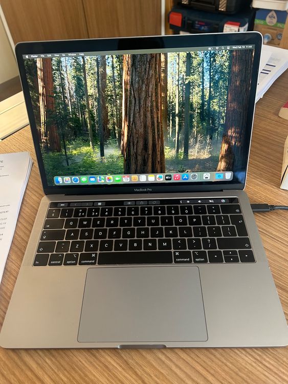 MacBook Pro 13inch 2019 i7 500gb Qwerty keyboard (Gebraucht) in Nyon ...