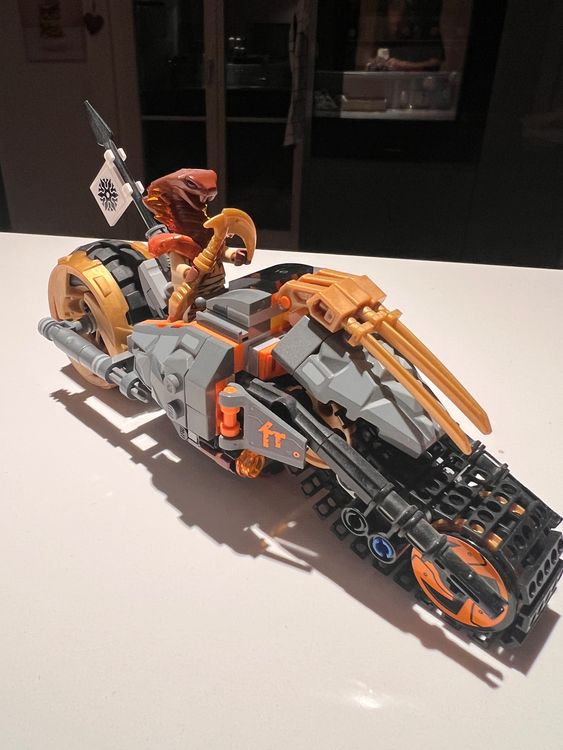 Lego Ninjago Cole‘s Dirt Bike (Gebraucht) in Rüschlikon für CHF 5 – mit Lieferung auf Ricardo kaufen
