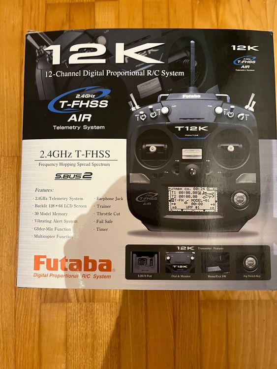 Futaba 12K & R2006GS (Gebraucht) in Ueken für CHF 73 – mit Lieferung ...