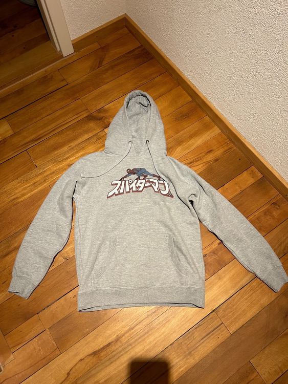 Marvel Spiderman Sweatshirt original Gr.S (Gebraucht) in Birsfelden für ...