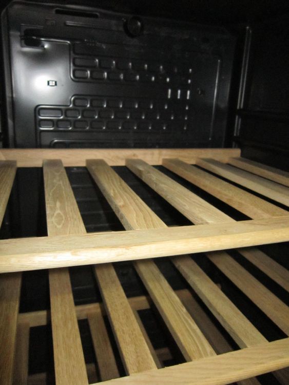 Vinocave Fust Novamatic KSWF 501.3- IB (Gebraucht) in Steinen für CHF ...