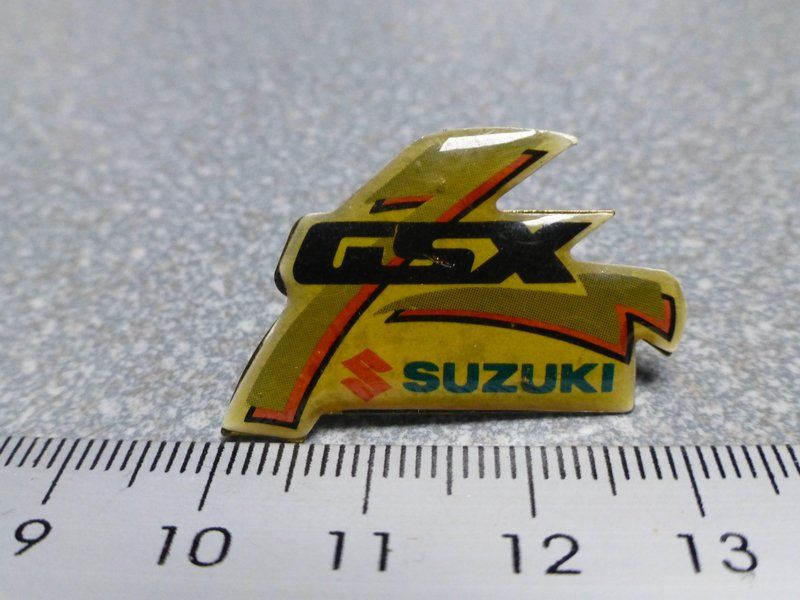 PIN PINS MOTORRAD BIKE BIKER Töff Club MC Suzuki (Gebraucht) in ...