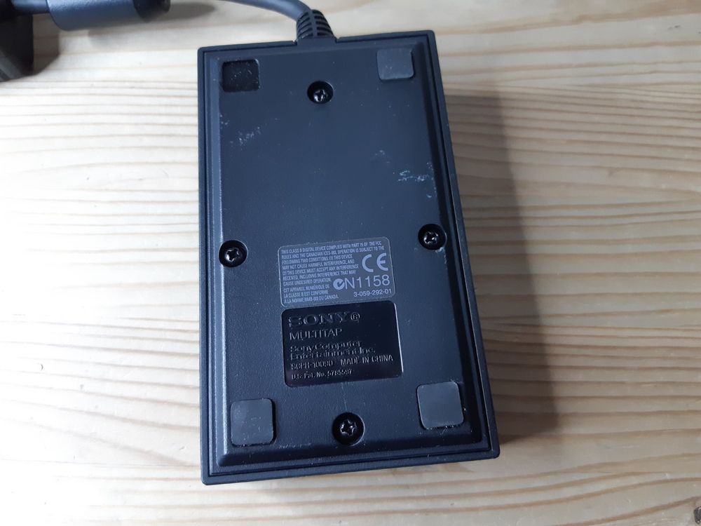 Original SONY Playstation 2 PS2 FAT Multiplayer Multitap (Gebraucht) in ...