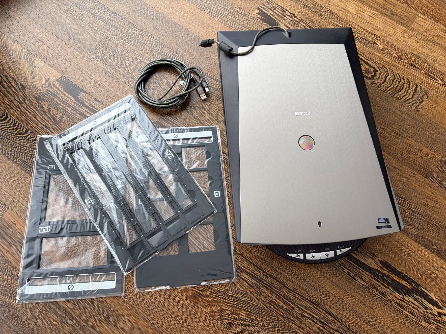 Scanner Canon CanoScan 9900F (Gebraucht) in Schwyz für CHF 50 – mit ...
