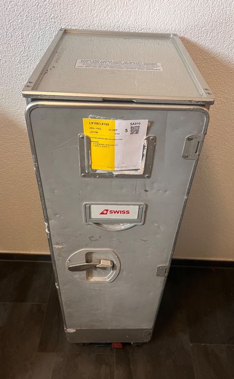 Airline Trolley Swiss (Gebraucht) in Ostermundigen für CHF 370 – nur ...