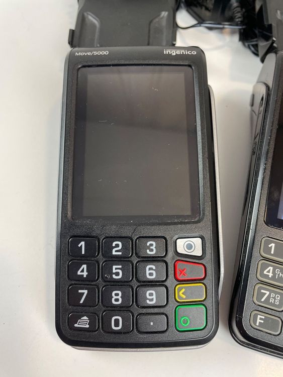 2x Zahlterminals/Kartenterminal - MOVE 5000, Ingenico | Kaufen auf Ricardo