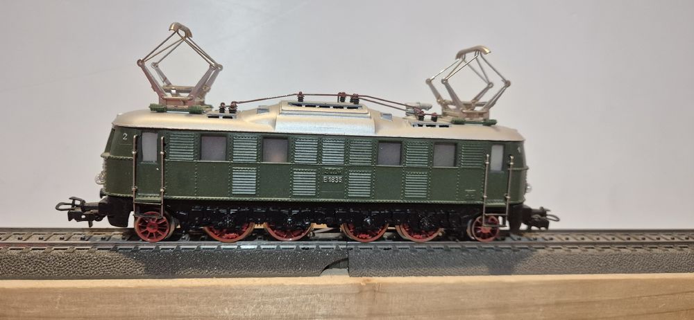 Märklin H0 3024 E-Lok, E18 DB (Gebraucht) in Illhart für CHF 70 – mit ...
