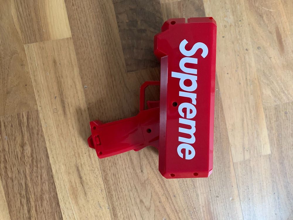 Supreme Money gun (Gebraucht) in Grüningen für CHF 35 – mit Lieferung ...