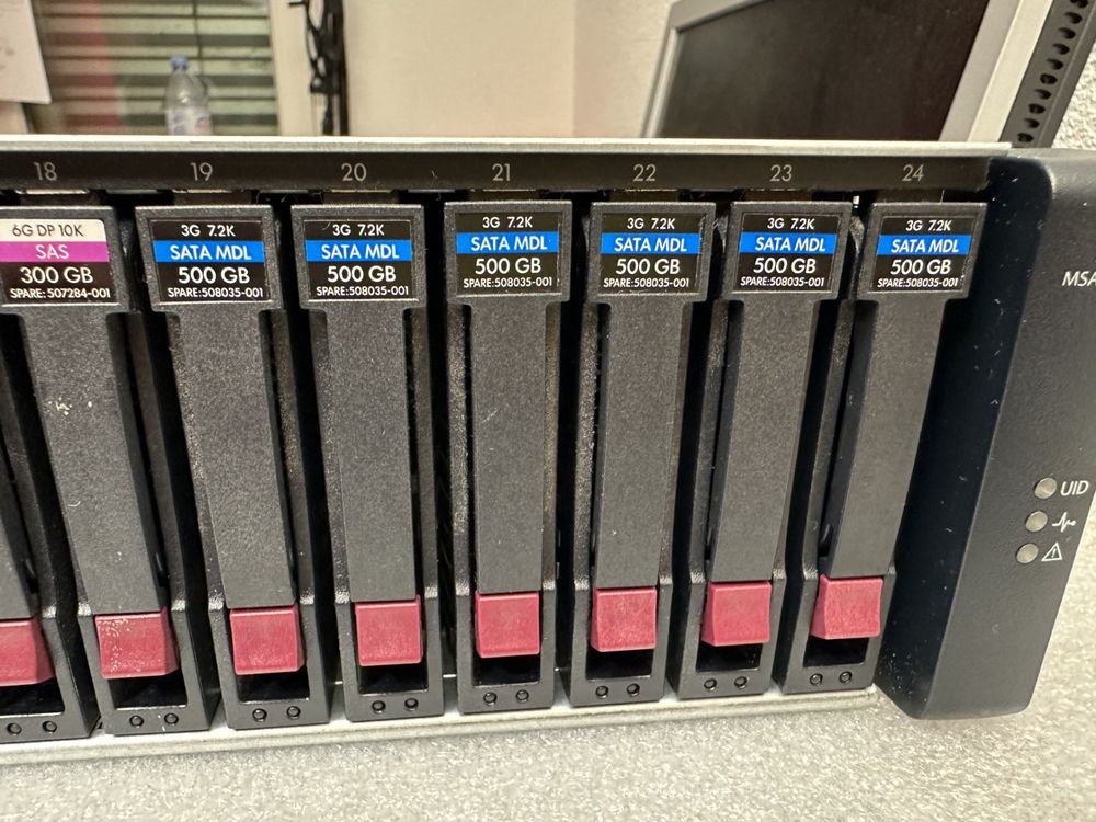 HP MSA 2040 mit SAS 12G Controller 738367-001 C8S53A, 10,8TB (Gebraucht ...
