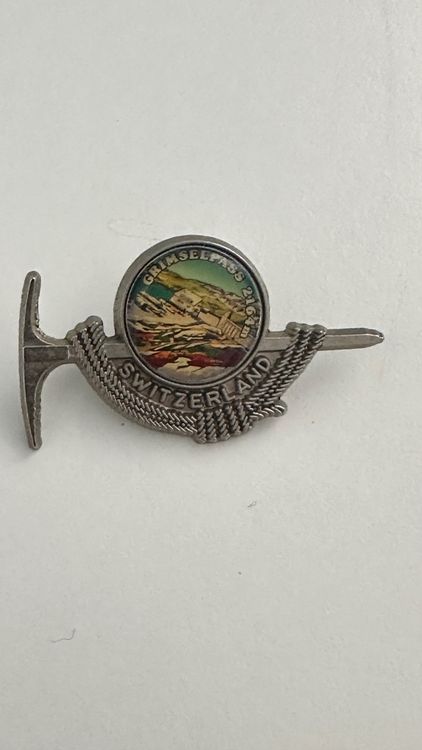 Schweiz Grimselpass Pin (Gebraucht) in Gutenswil für CHF 5 – mit Lieferung auf Ricardo kaufen