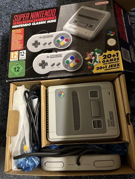 Nintendo Classic Mini - Super Nintendo - NEUWERTIG! (Neu (gemäss ...