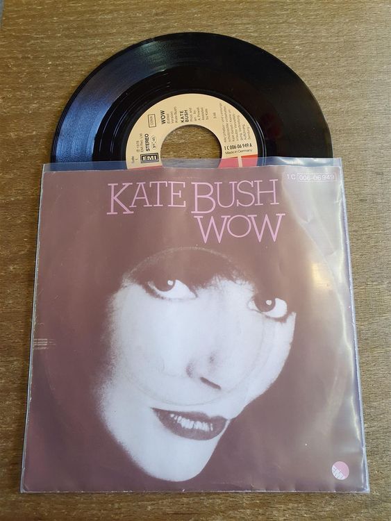 KATE BUSH, Wow, Si, TOP! (Neuf (Voir description)) à Kreuzlingen pour ...