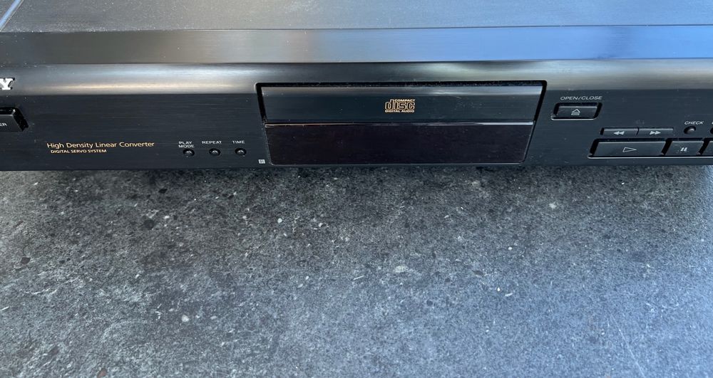 SONY HiFi CD-Player XE-300 mit Fernbedienung Remote (Gebraucht) in ...