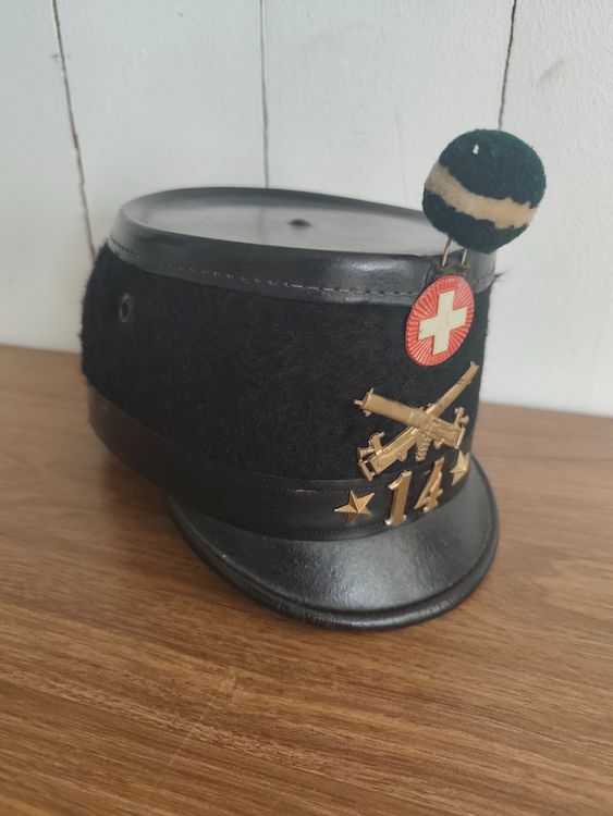 Tschako Hut Mütze Militär CH Schweiz Armee Guter Zustand (Gebraucht) in ...