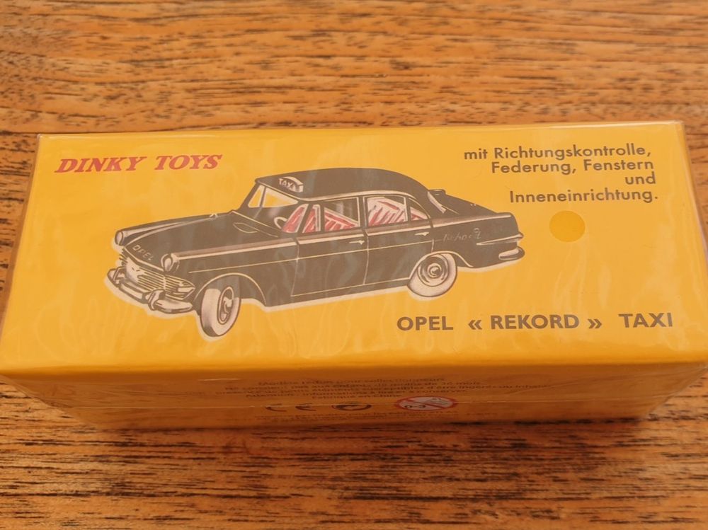 Opel "Rekord" Taxi DINKY ATLAS 546 (Neu und originalverpackt) in Hauteville für CHF 9 – mit ...
