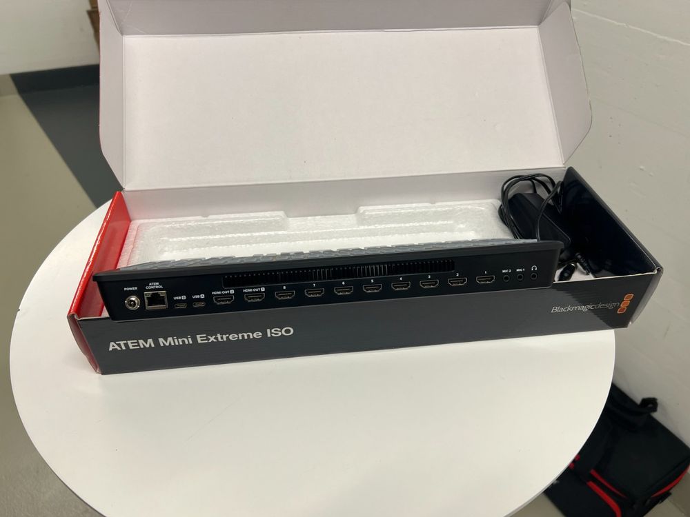 Blackmagic ATEM Mini Extreme ISO (Recorder) (Neu und originalverpackt ...