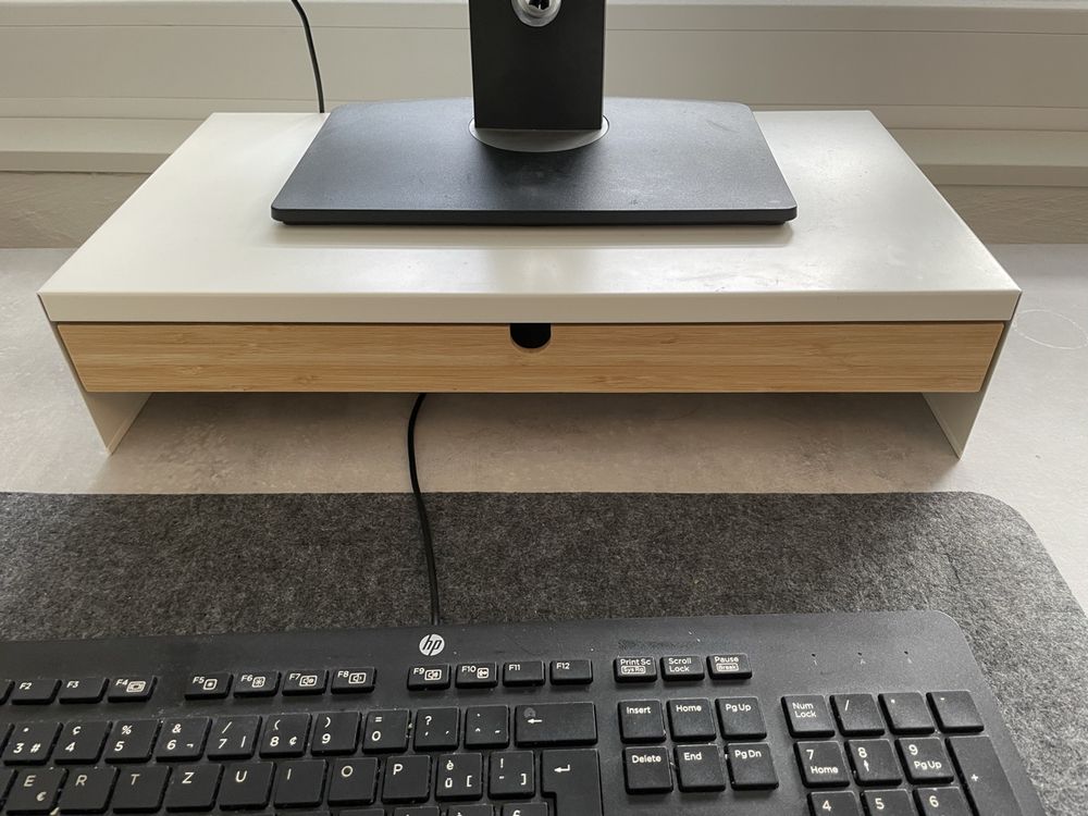 Monitor Stand Elloven | Kaufen auf Ricardo