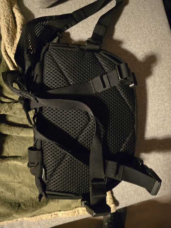 Helikon-Tex Chest Pack Numbat® - Black (D'occasion) à Bronschhofen pour ...