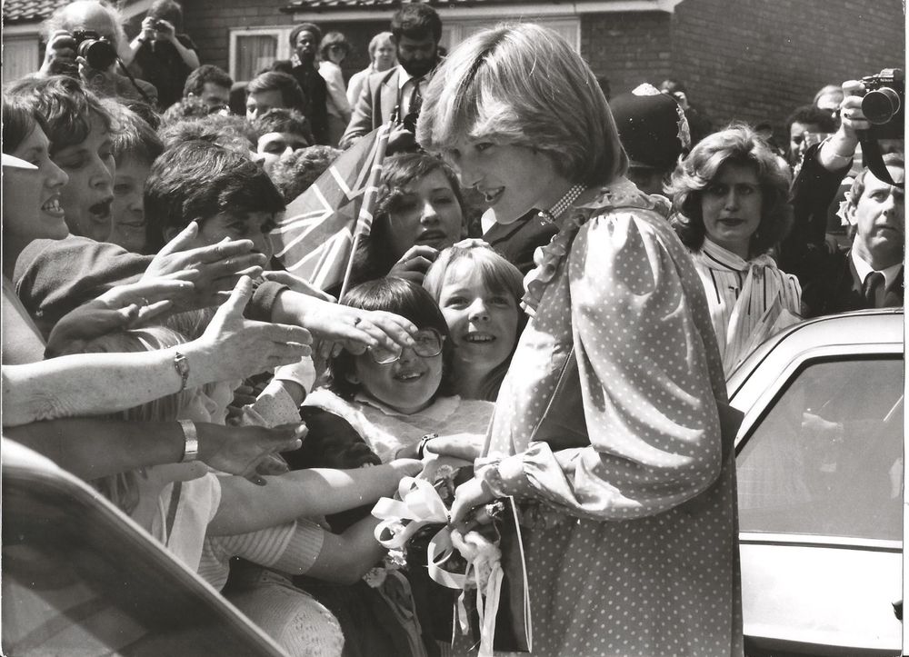 Sunshine Princess - Princess Diana, schwanger, 1982 | Kaufen auf Ricardo