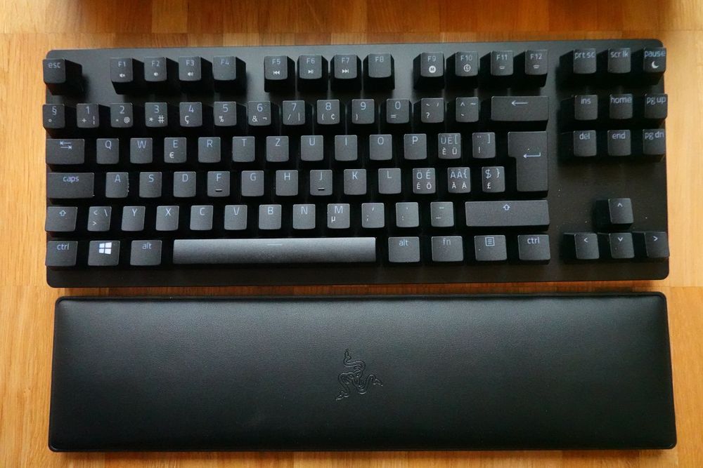 Razer Huntsman V2 Tenkeyless CH Layout (Neu (gemäss Beschreibung)) in ...