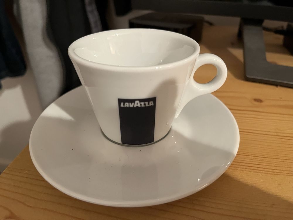 Espresso Tassen lavazza (Neu und originalverpackt) in Flaach für CHF 16 ...